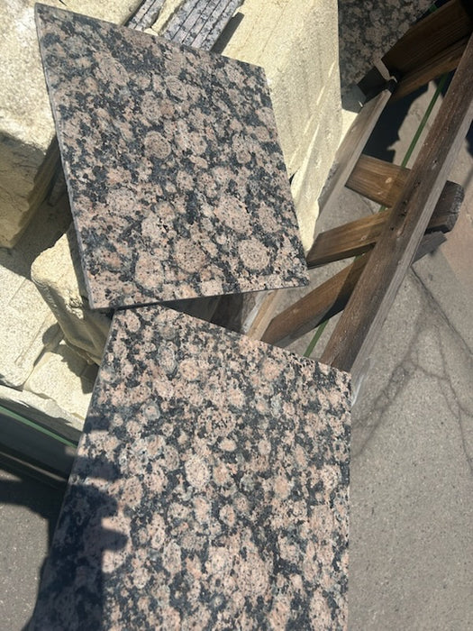 Kitchen Tile Backsplash 50+ Popular Brown Granite Kitchen Countertops ...