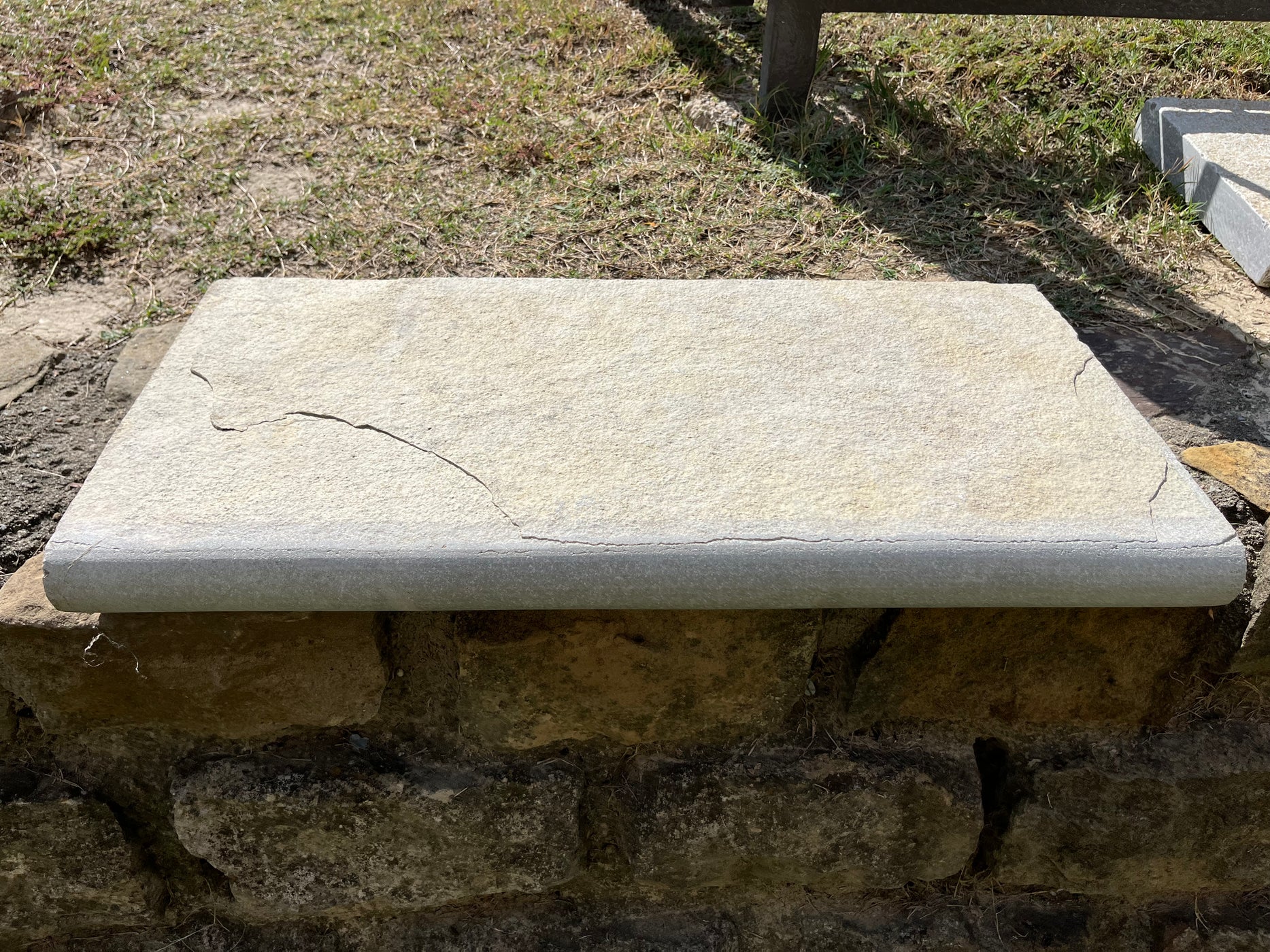 French Vanilla Natural Cleft Face & Back Limestone Pool Coping — Stone ...