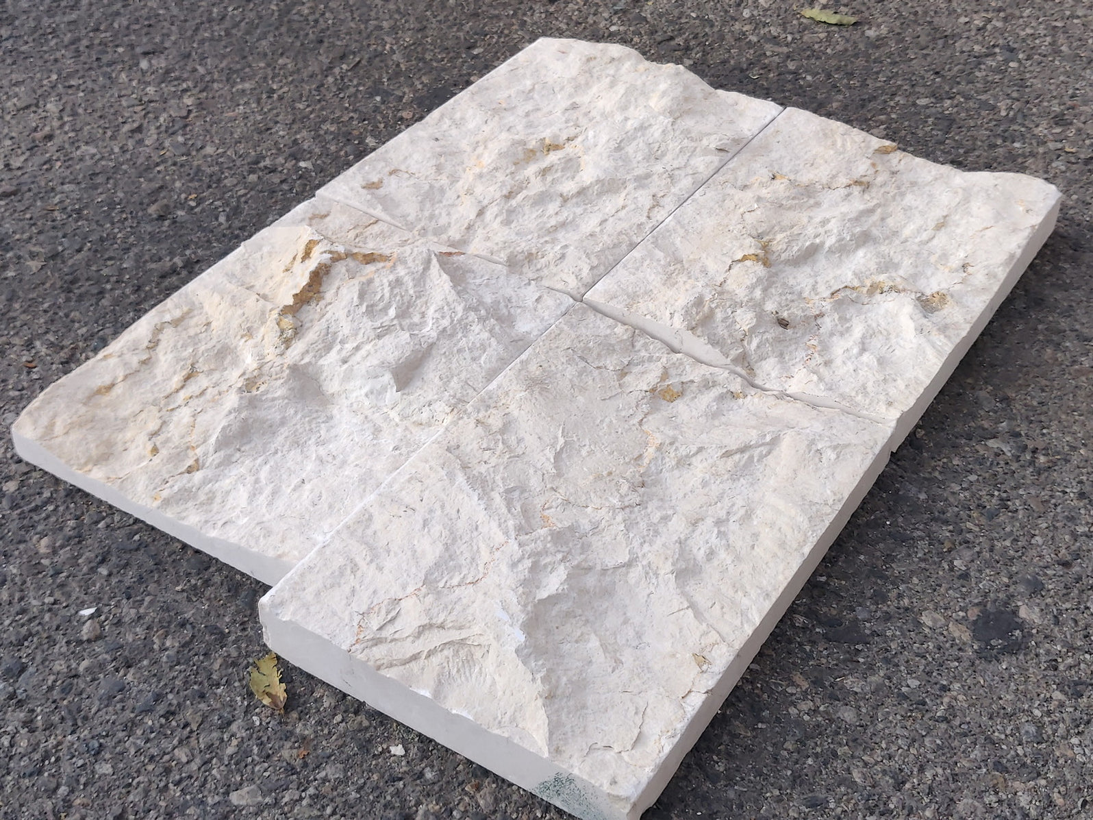 Jerusalem Gray Gold Split Face Limestone Ledgestone — Stone & Tile ...