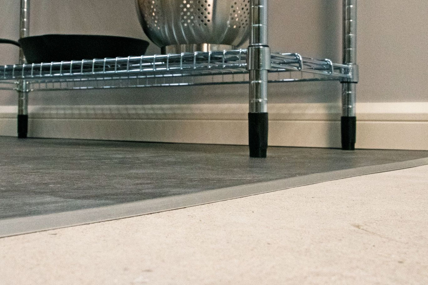 Schluter Systems Vinpro U Brushed Antique Bronze Anodized Aluminum ...