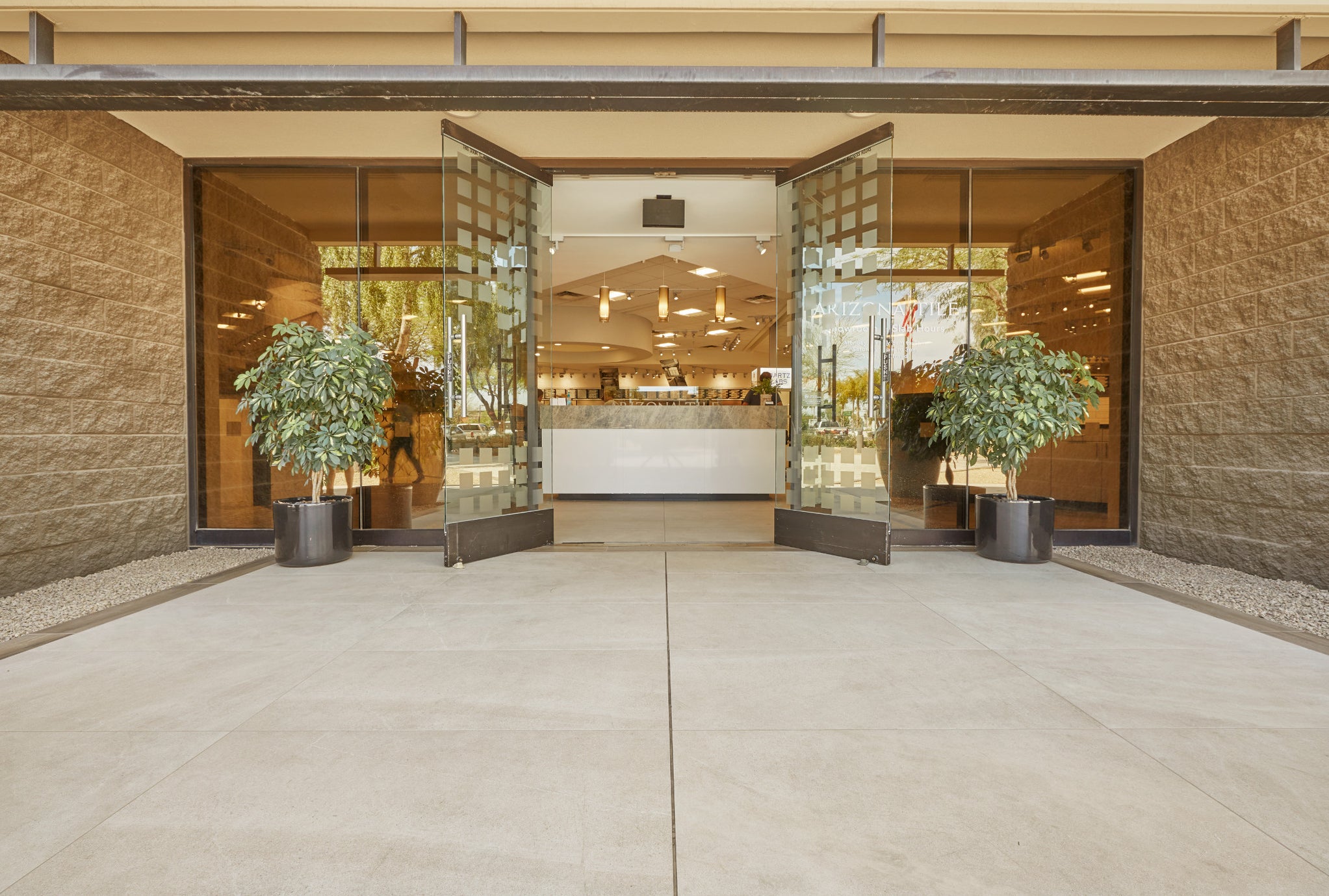 Arizona Tile Pietra Italia Beige Anti Slip Porcelain Tile — Stone ...