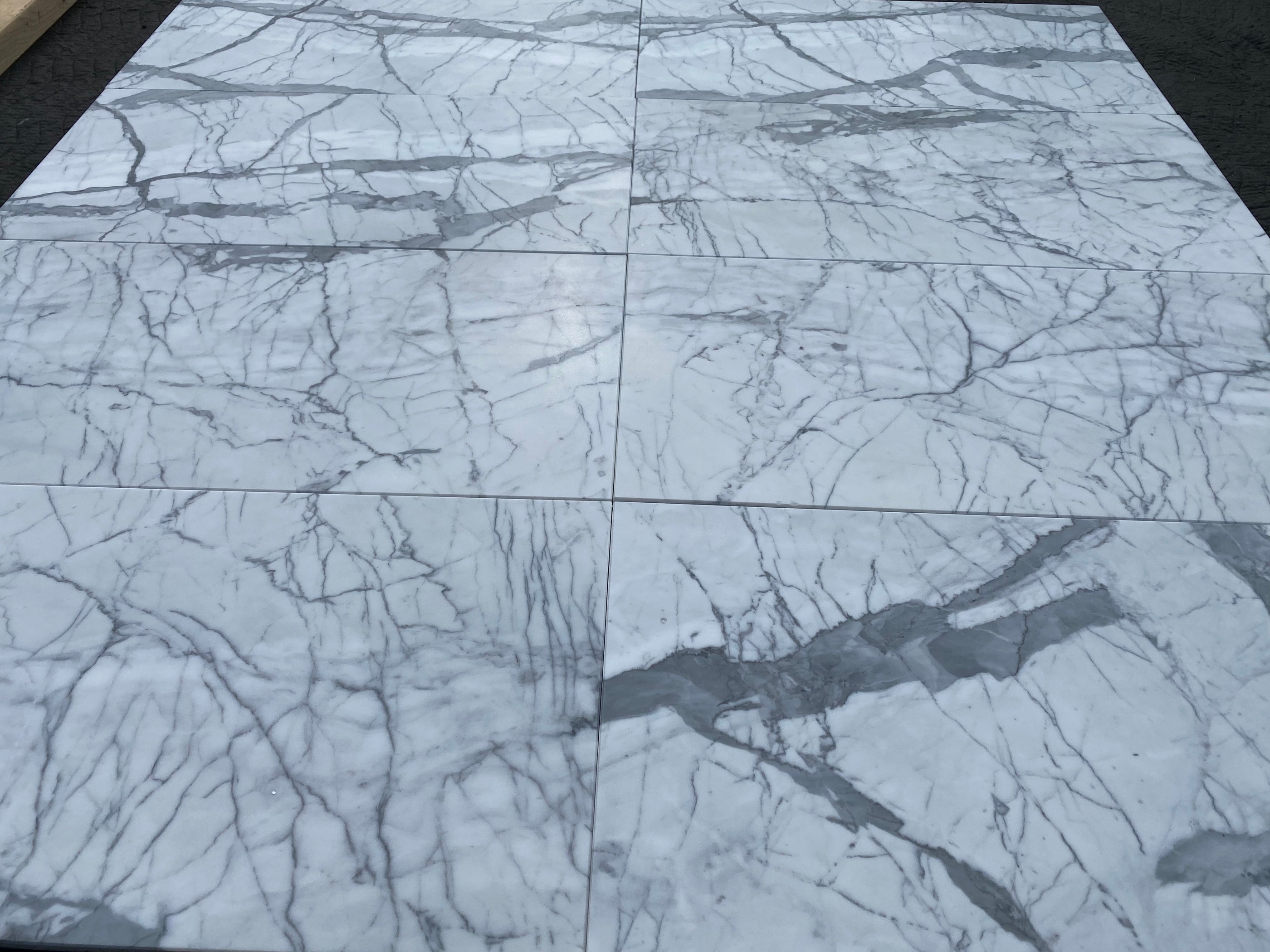 Statuarietto Honed Marble Tile | Lowest Price — Stone & Tile Shoppe, Inc.