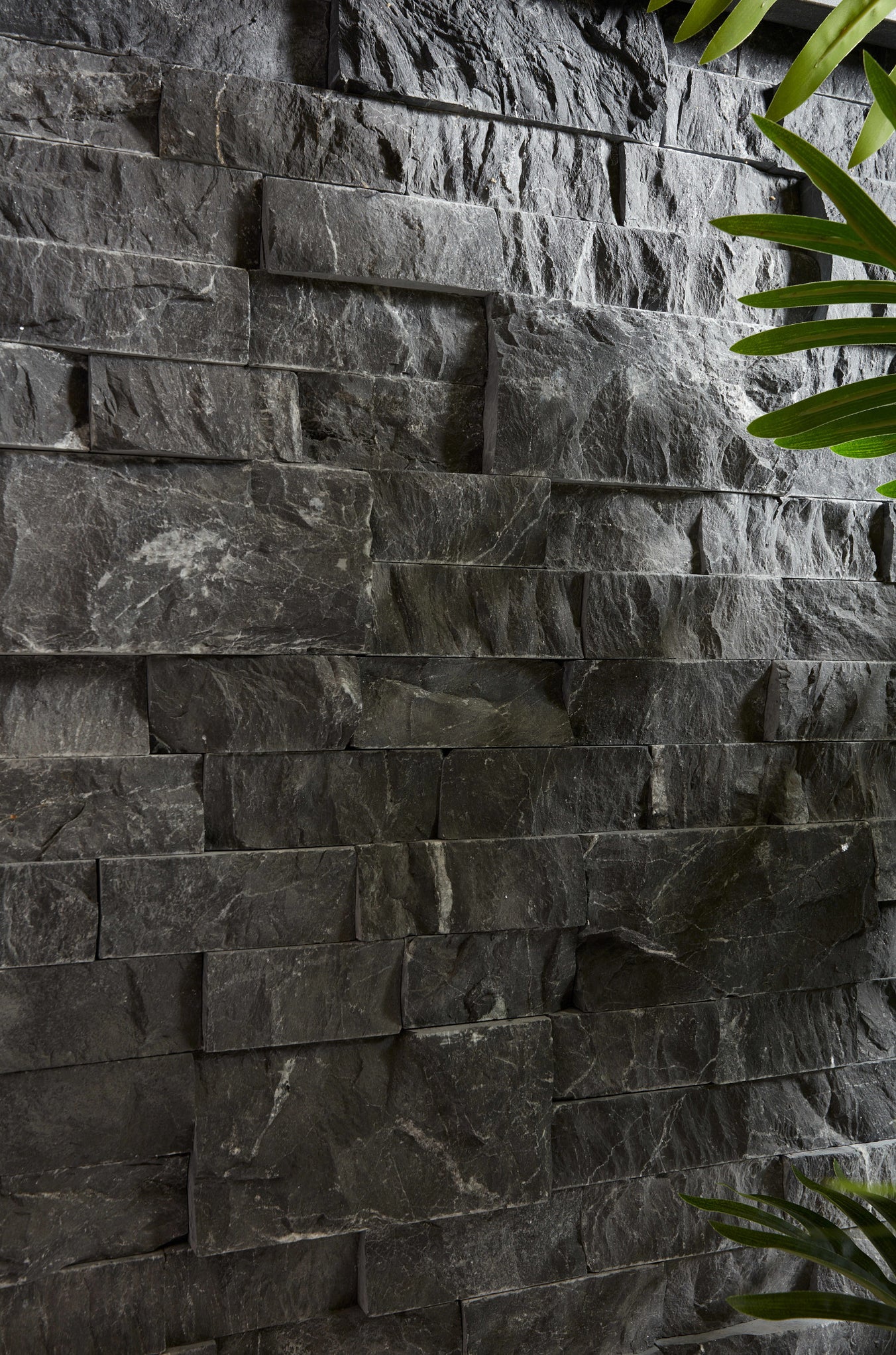 Arizona Tile Taurus Black 3D Split Face Marble Ledgestone — Stone ...