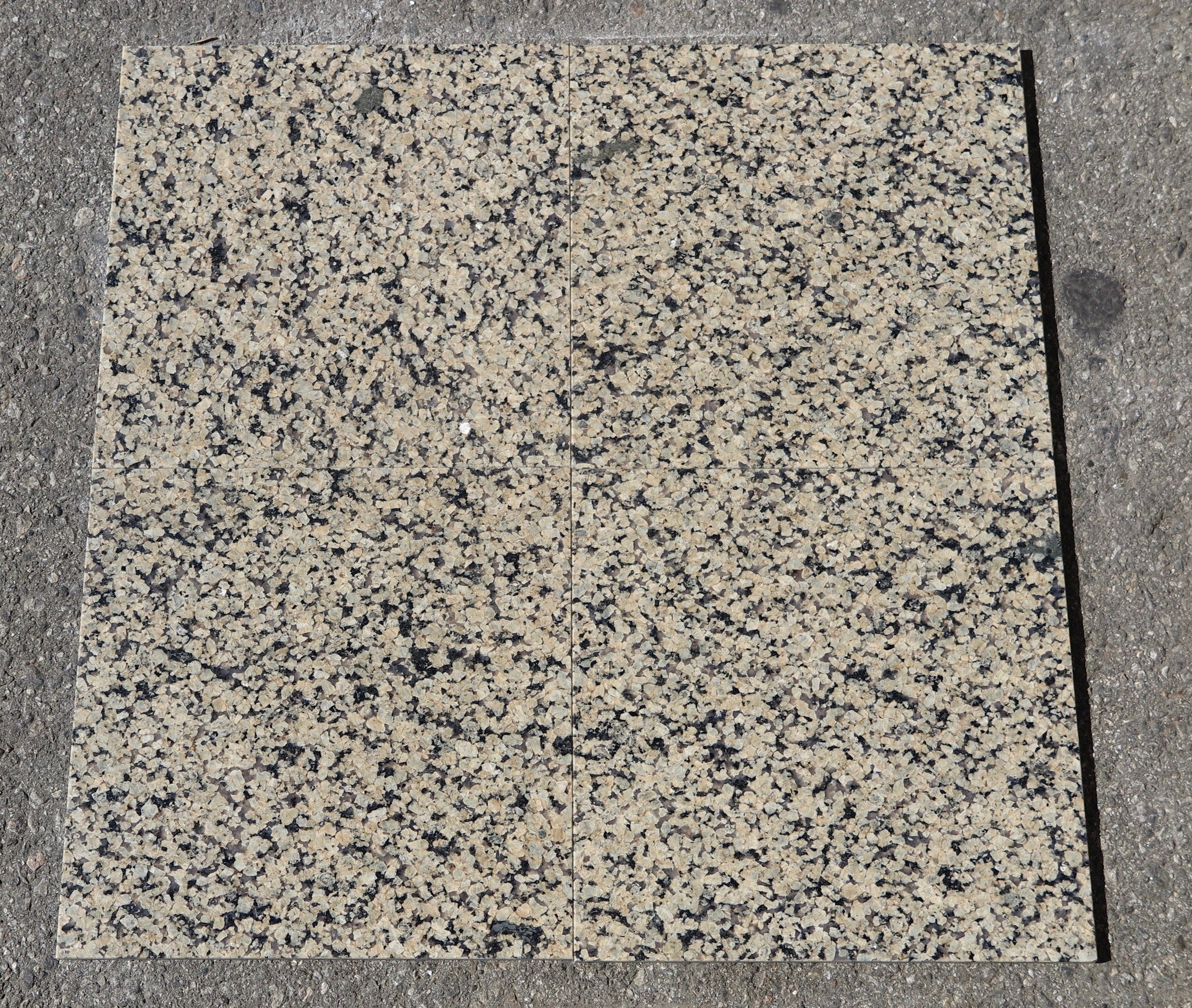 Tropical Gold Granite Tile - Polished | Stone & Tile Shoppe