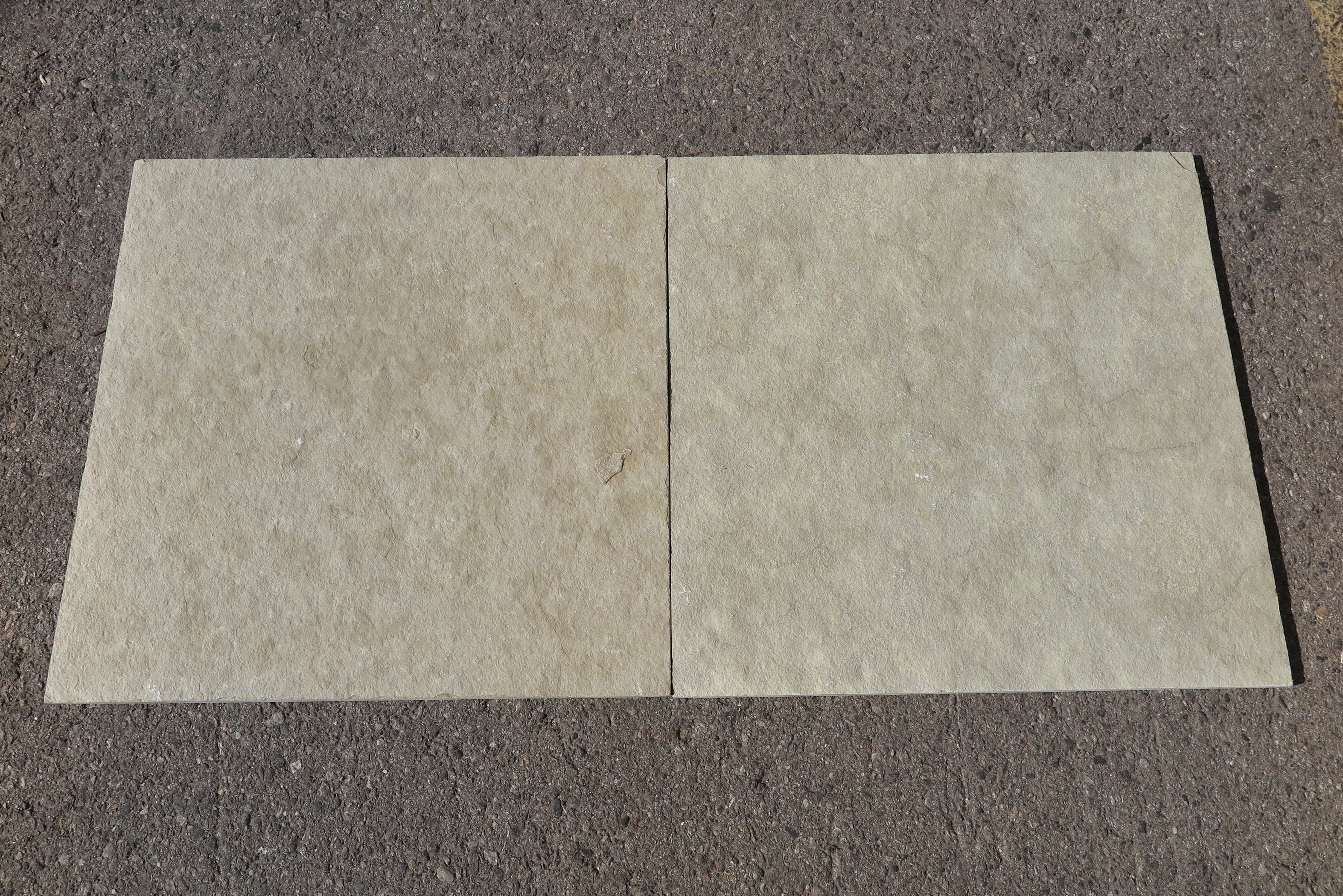 French Vanilla Natural Cleft Face, Gauged Back Limestone Tile — Stone ...